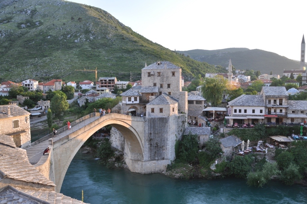 A famous bridge and an infamous battle | Jami & Aaron's Travels